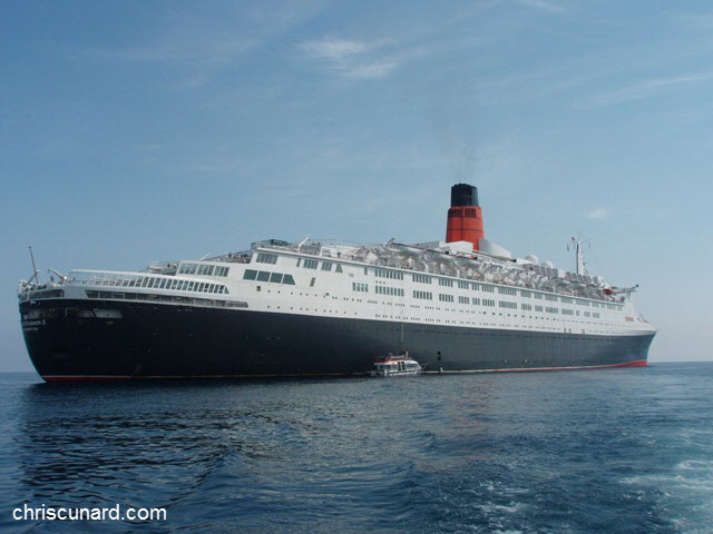 QE2 Photographs - Chris Frame's Cunard Page: Cunard Line History, Facts ...